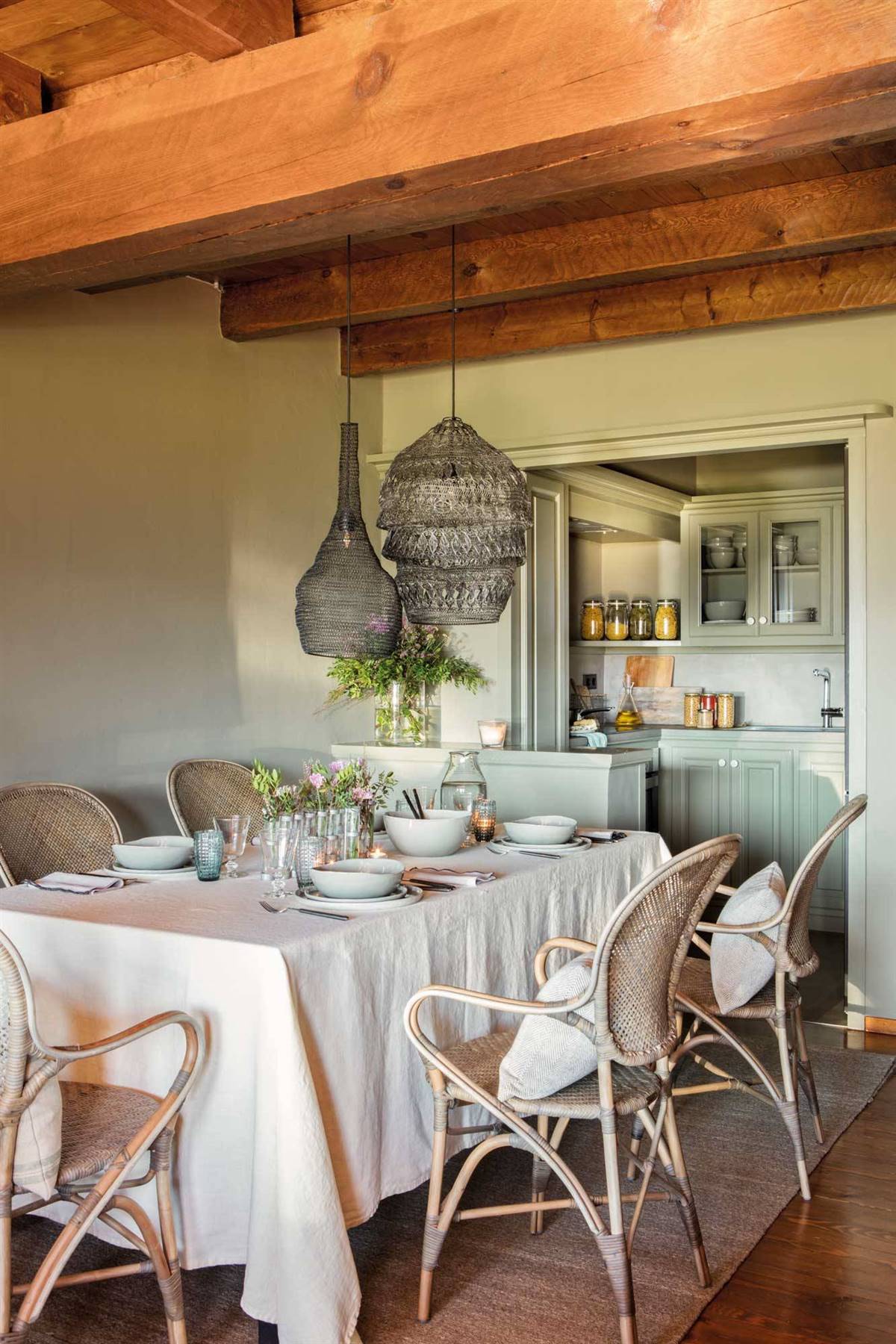 Los comedores rústicos más bonitos de El Mueble