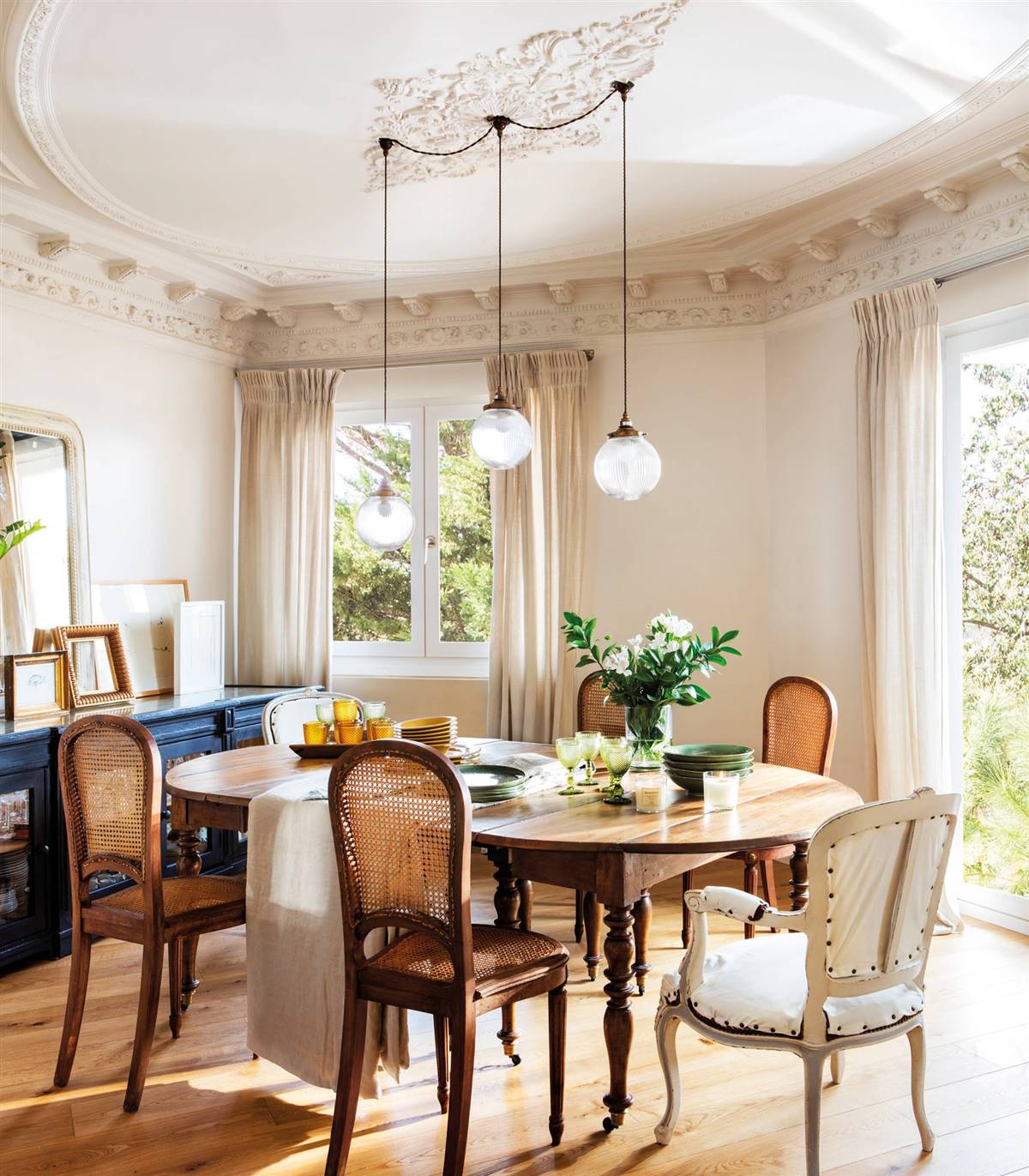 Comedores clásicos: 30 ideas para llenar al tuyo de elegancia y calidez