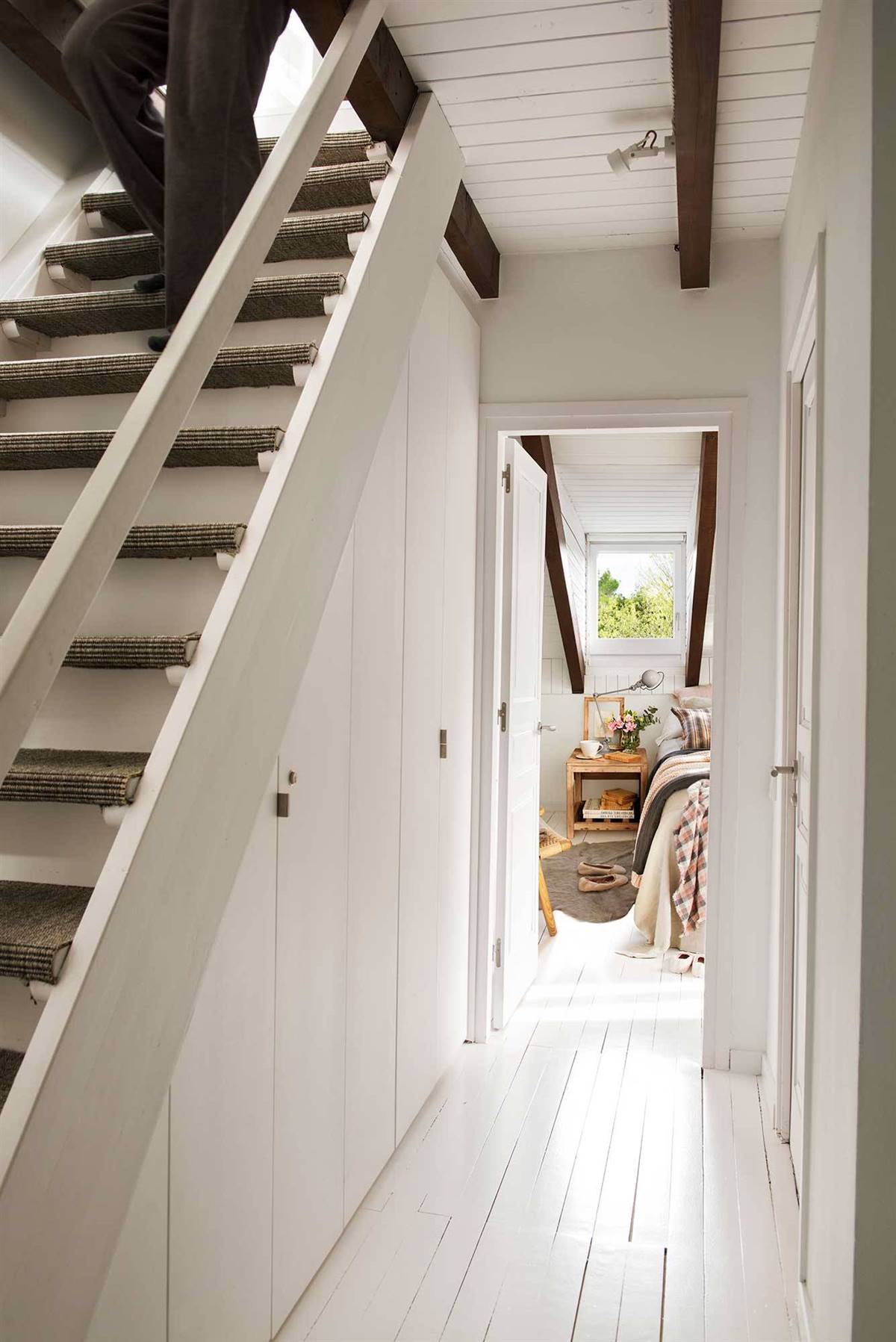 55 pasillos muy bien decorados y aprovechados