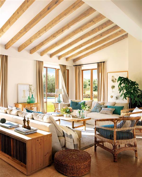 Decora con color arena, la tendencia más cálida del verano