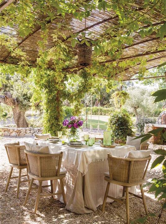 5 casas muy primaverales: frescas, alegres y en sintonía con la naturaleza