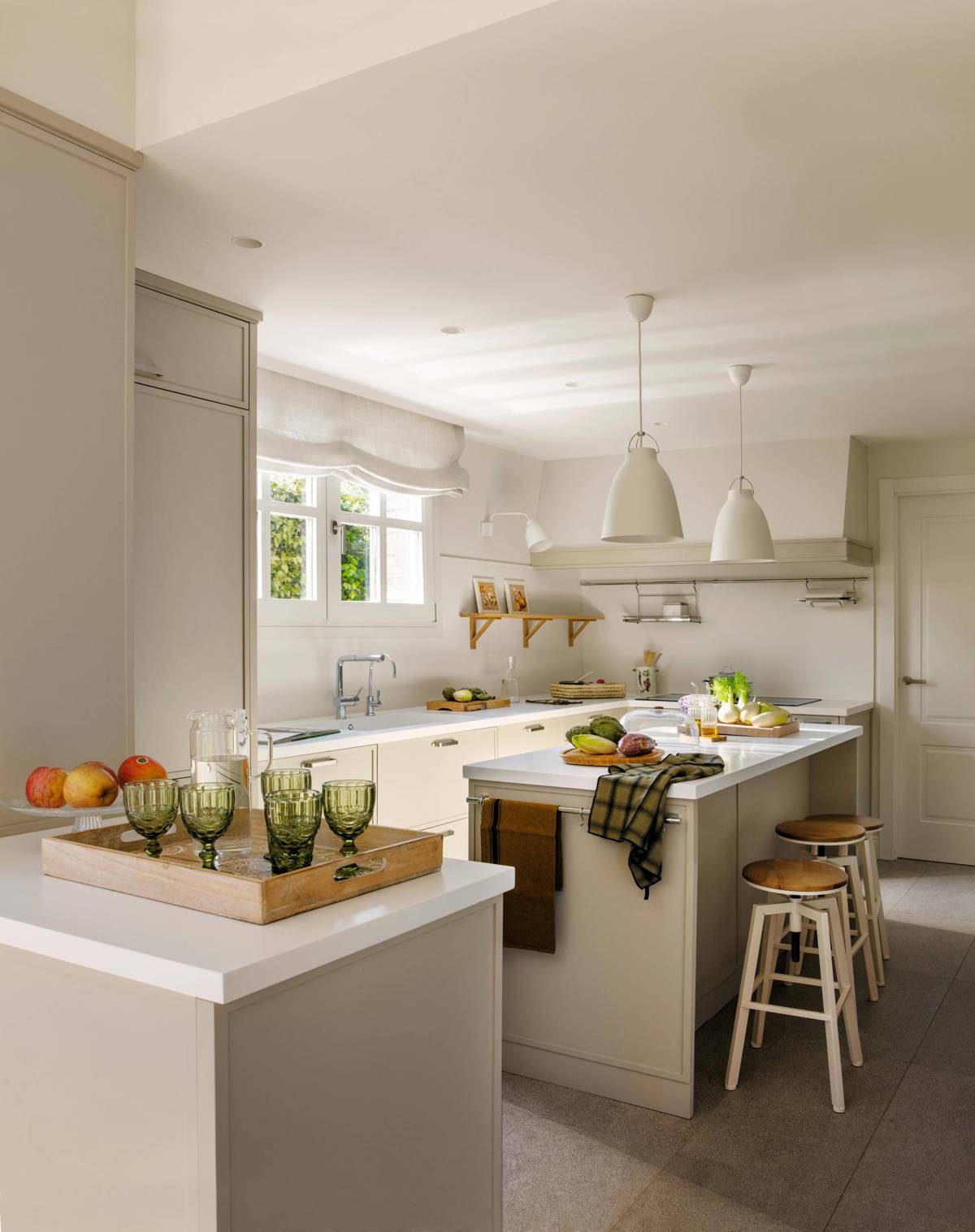 Cocinas pequeñas: 25 ideas fantásticas para aprovecharlas, vistas en la ...