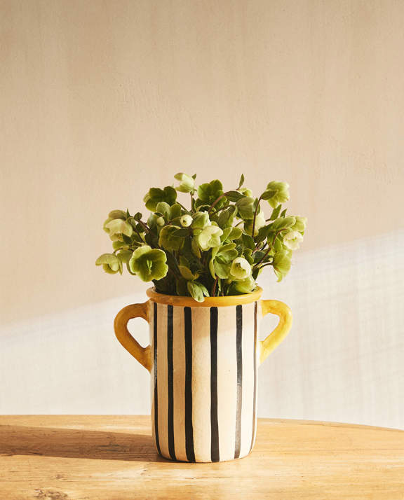 Los 24 jarrones favoritos de la revista El Mueble: elegantes, estilosos ...