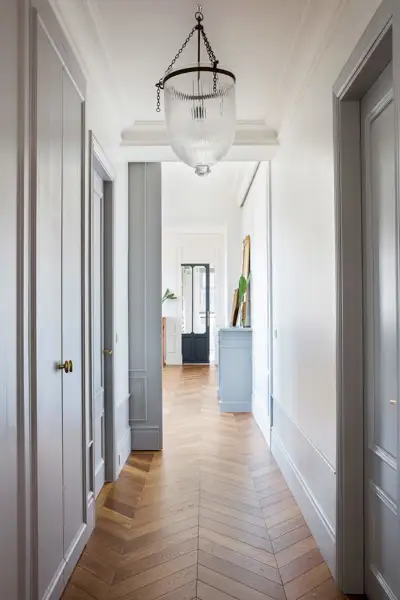 El rodapié es la gran tendencia 2025 que cambiará tu casa sin darte cuenta