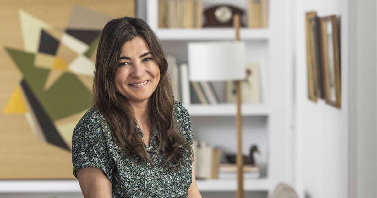 Raquel González, interiorista, respecto al mármol en el baño: "Envejece ...