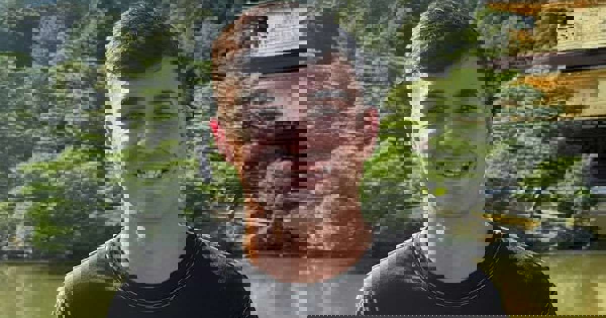 Pedri (22 años), futbolista de la Selección Española: "En mi casa hasta ...