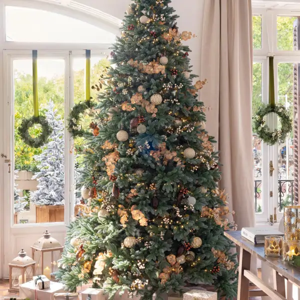 7 tendencias para una Navidad 2024 llena de estilo según las estilistas: nuevas plantas, ideas ...