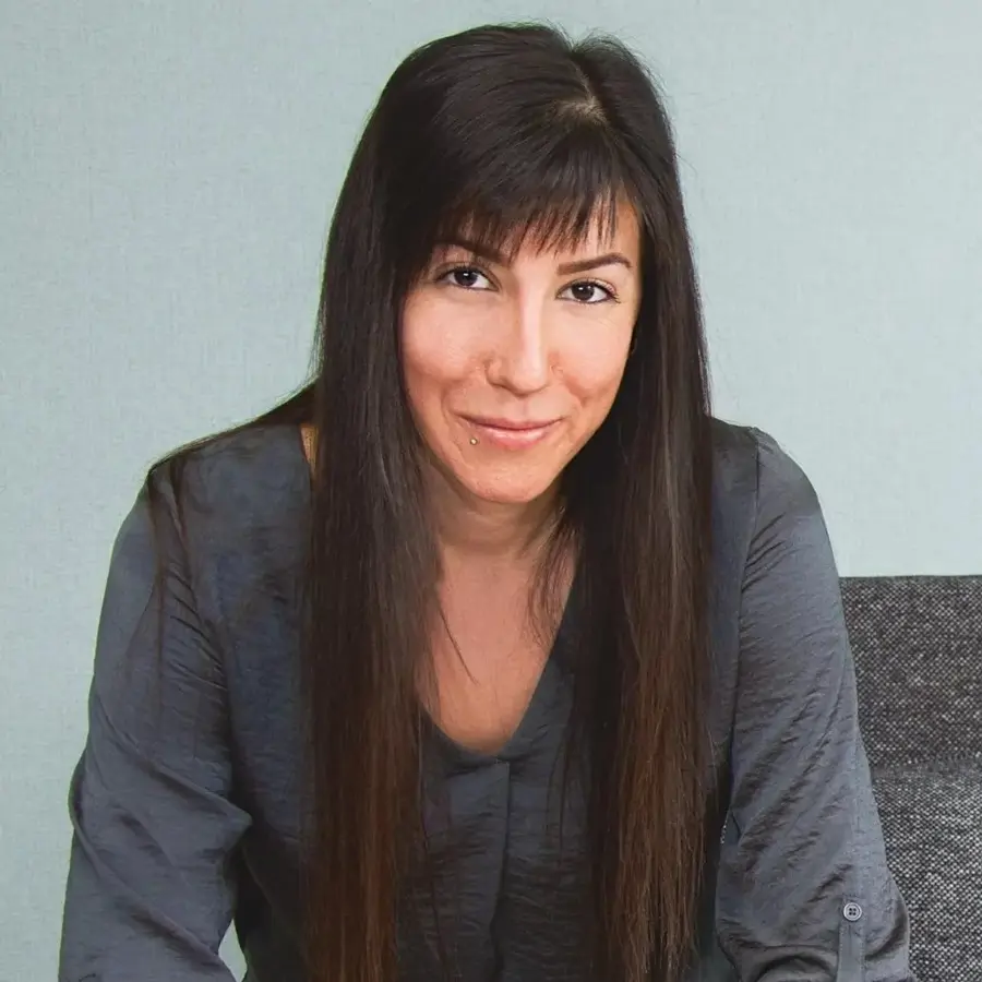 Martina N. Deák, consultora KonMari: "Si doblar la ropa no te produce ...