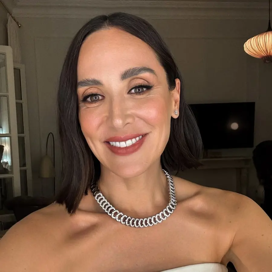 El pequeño árbol de Navidad de Tamar Falcó: de papel, iluminado y con ...