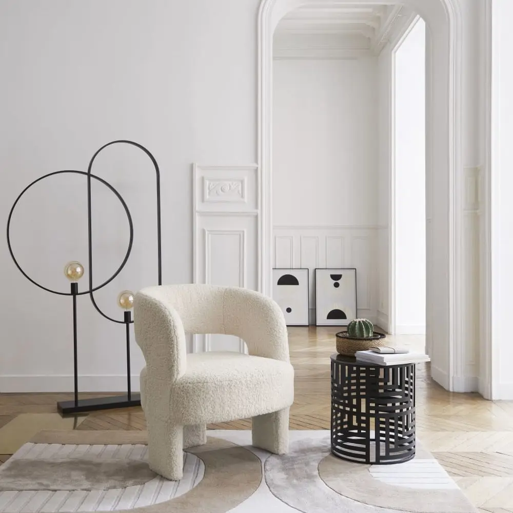 Maisons du Monde “regala” (por 29€) su lámpara de techo “tipo calado ...