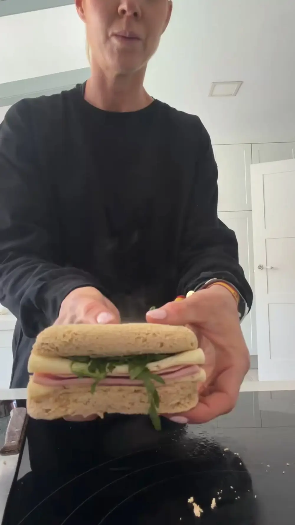 El sándwich delicioso, saludable y rico en proteínas que Amelia Bono se ...