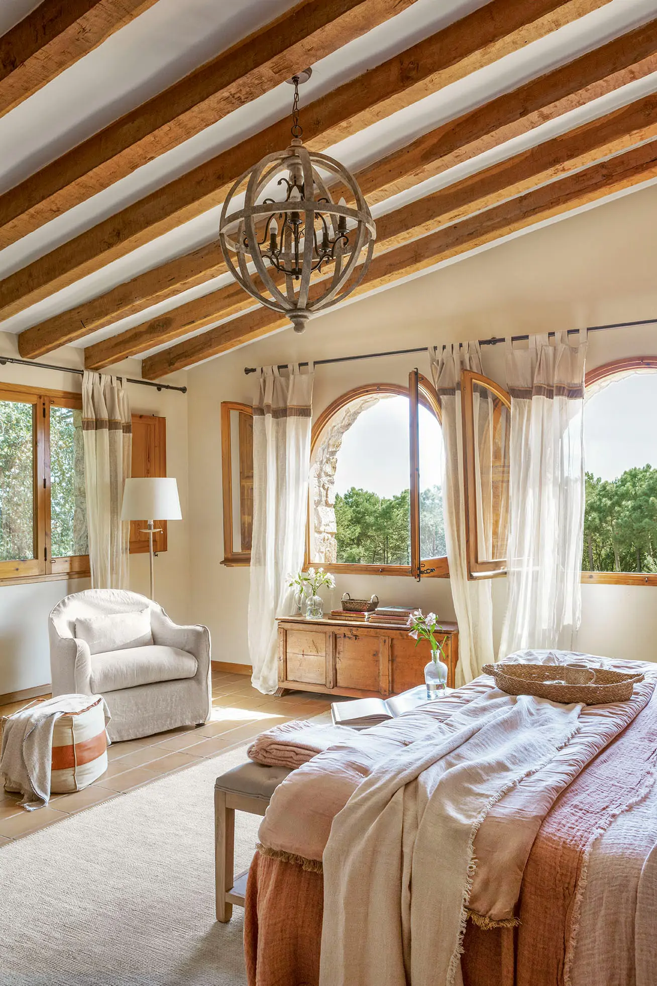 7 ventanas originales que transforman cualquier casa: del gran ventanal ...
